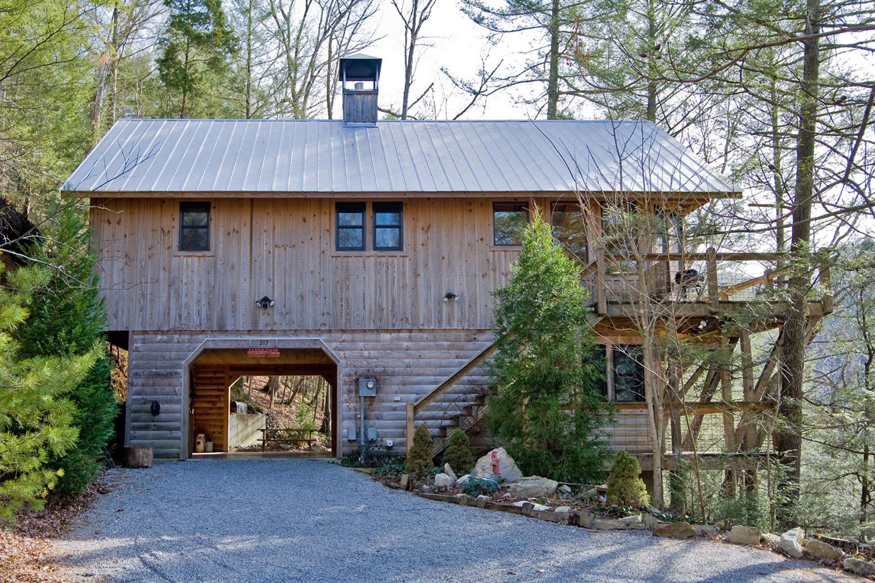 Hayloft - Townsend, TN