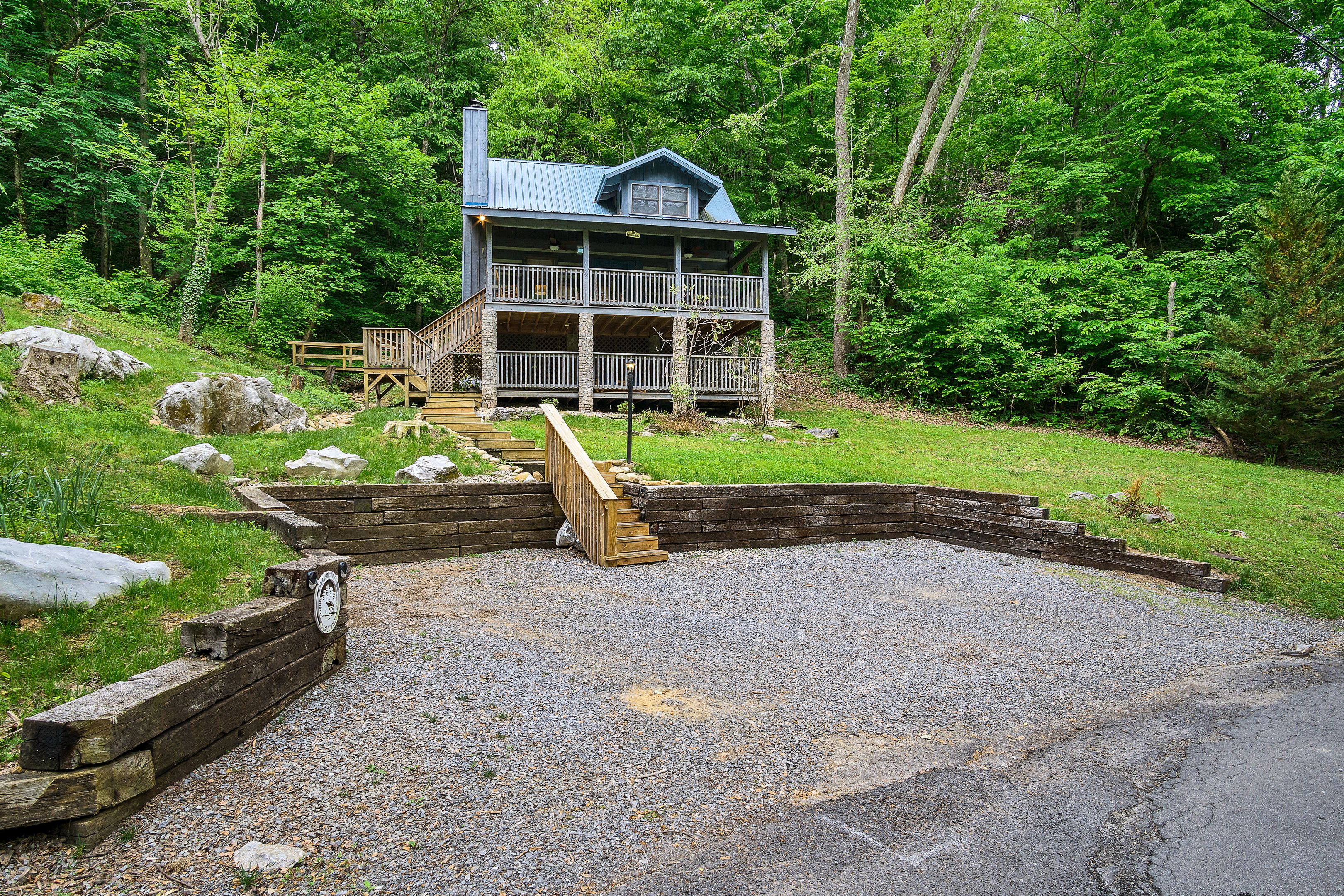 Our Blue Heaven - Townsend, TN