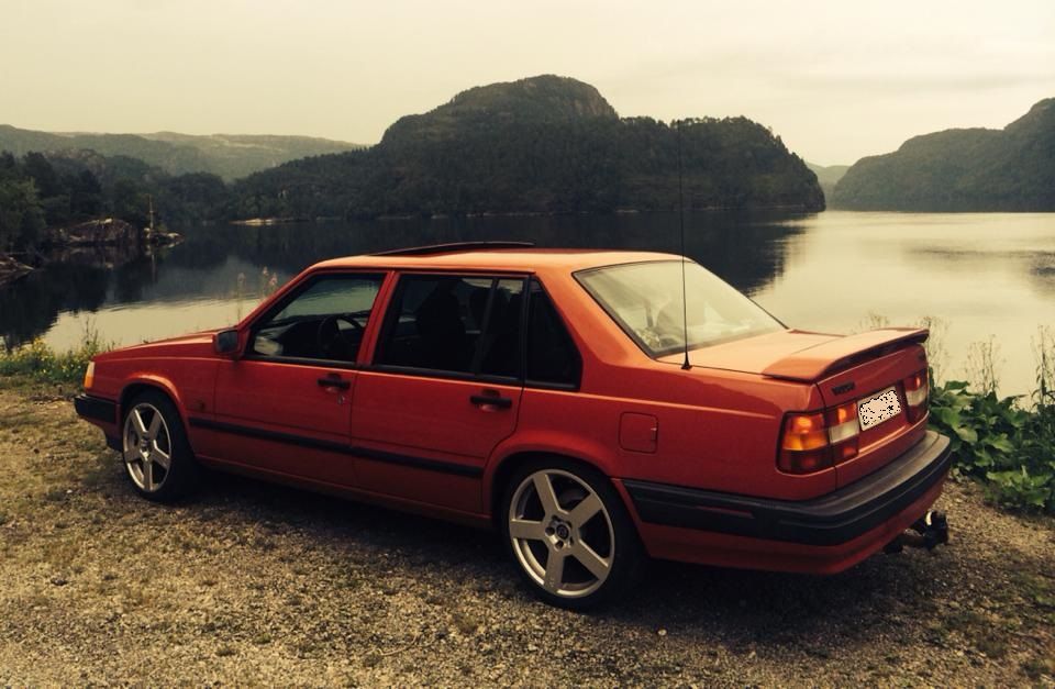 1995 Volvo 940 Turbo Sedan 4 - Brooms bilguide