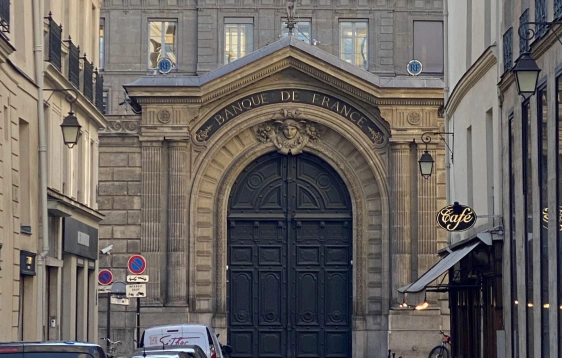 Banco da França está (um pouco) mais otimista com 2026; veja o quanto ...