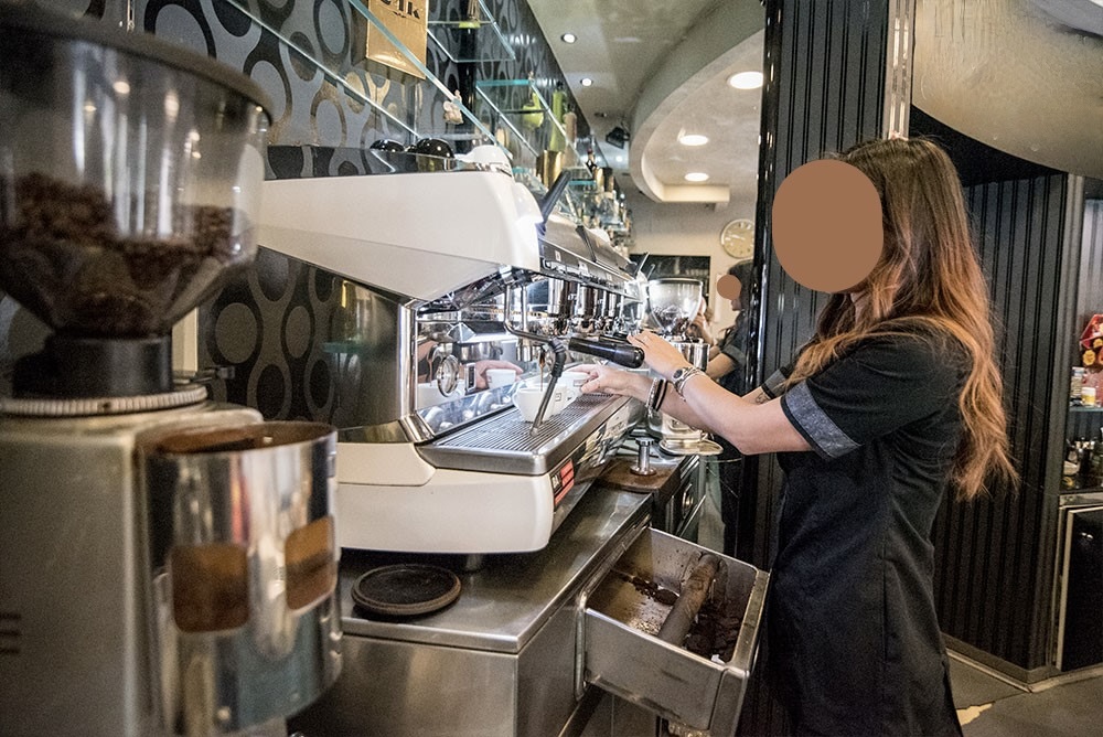 Zaposlenica ugostiteljskog objekta prisvojila opremu lokala, vlasniku ...