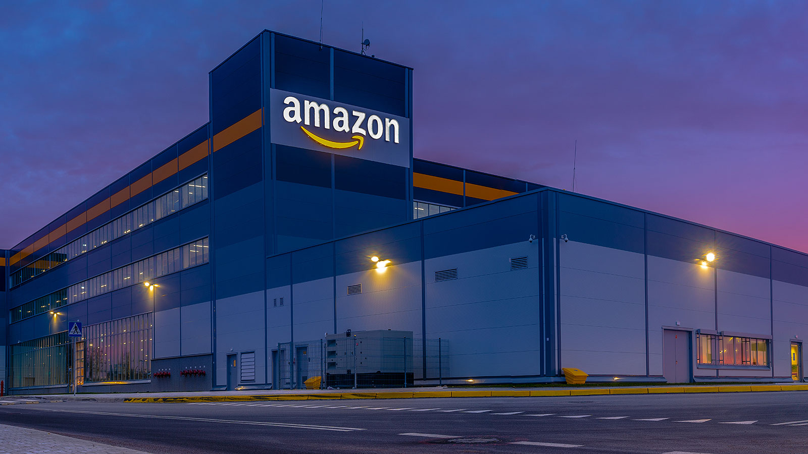 Amazon blen MGM, studion prapa James Bond dhe Rocky, për $8.45 miliardë ...