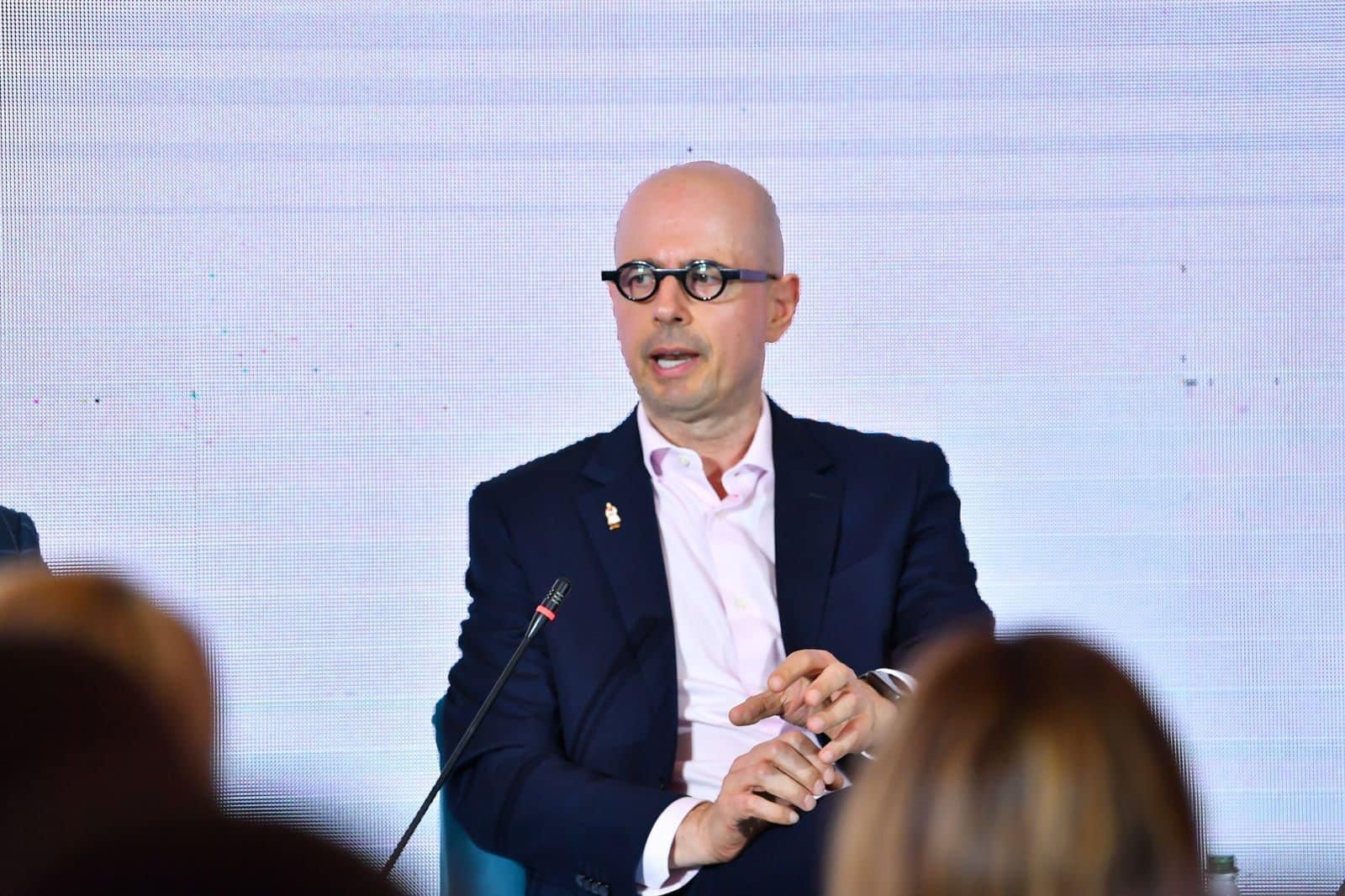 Çelësi për prosperitetin e Shqipërisë është klasa e mesme - Business ... Çelësi për prosperitetin e Shqipërisë është klasa e mesme - Business ...