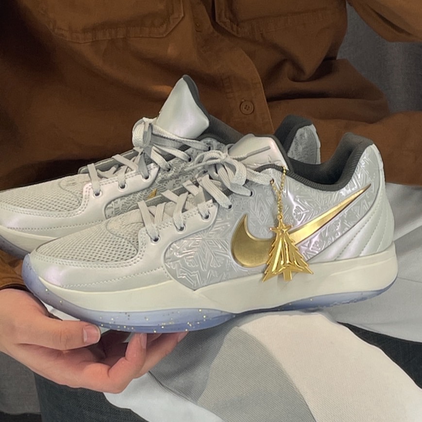 【現貨】NIKE JA 2 EP X-Mas Tree Topper JA2白金聖誕節實戰籃球鞋｜FZ1516-001 從球鞋到穿搭，每一件單 ...