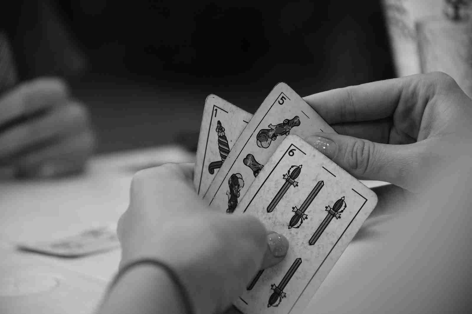 What Are the Secrets to Winning Card Games Tournaments? - CardGameNews