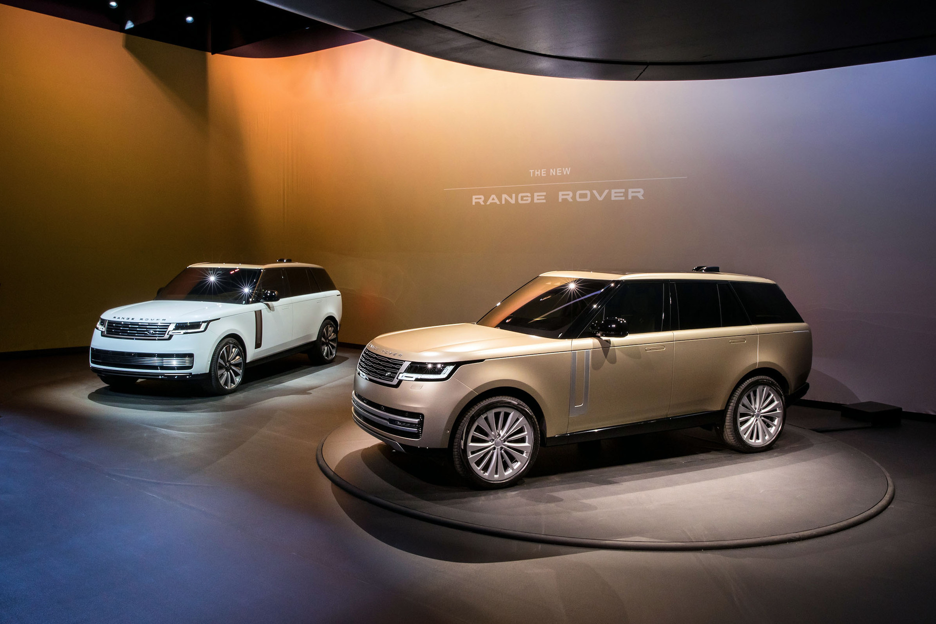 豪華休旅王者再臨 Land Rover New Range Rover英國倫敦全球首演 | CarGuide - 汽車購買指南