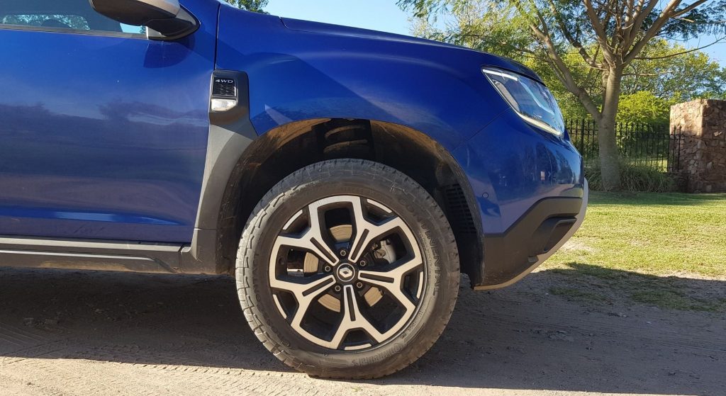 Renault Duster Iconic: un SUV aventurero en acción - Noticias Carmuv