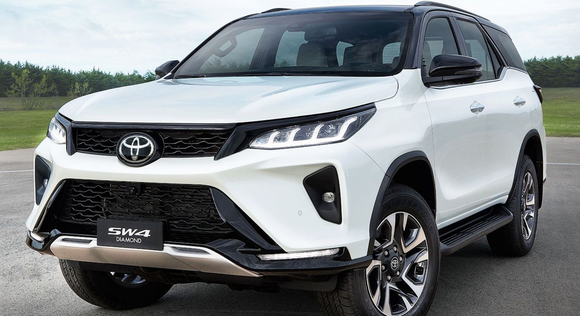 Diamond y GR-Sport: cómo son las nuevas versiones de la Toyota SW4