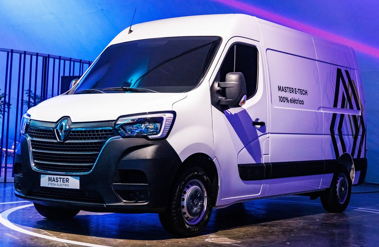 Renault lanzará el nuevo Master E-Tech en Brasil en 2023