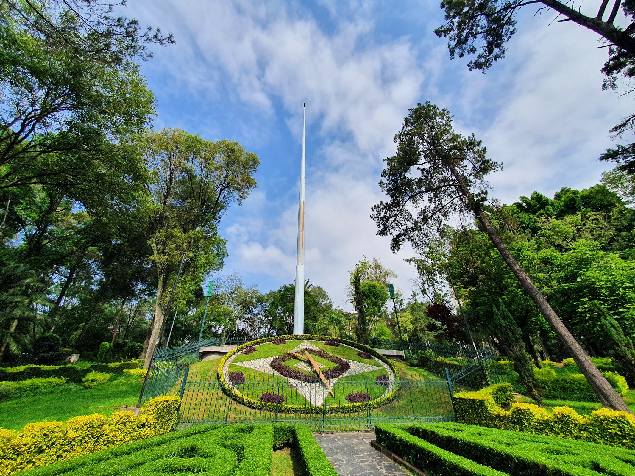 Parque Hundido Luis G. Urbina en Ciudad de México | Ubicación y Detalles