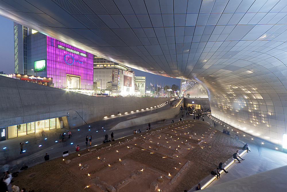 Dongdaemun Postcard: From Stall to Tower, Merchant to Tourist