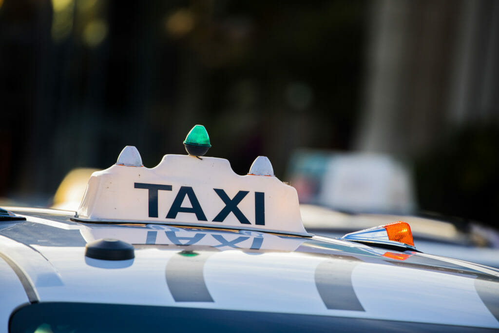 Where are Las Vegas taxi drivers a decade after Uber and Lyft shocked ...