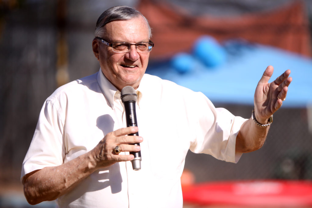 Arpaio fundraising event draws big crowd but not all Republican ...