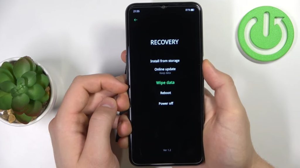 How to Wipe Data on Android and iOS