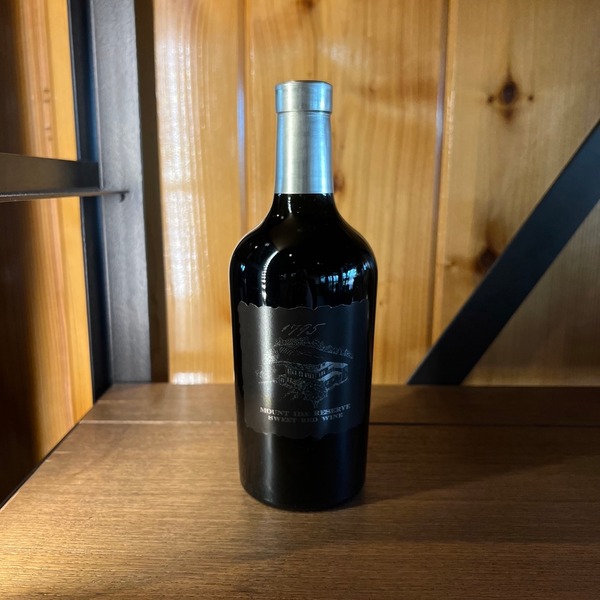 Shop Tasting Room at Mount Ida Reserve | Vinoshipper