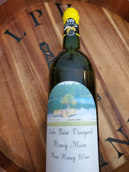 Lake Point Vineyard and Winery LLC | Mead | Vinoshipper