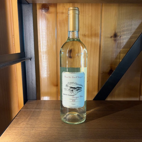 Shop Tasting Room at Mount Ida Reserve | Vinoshipper