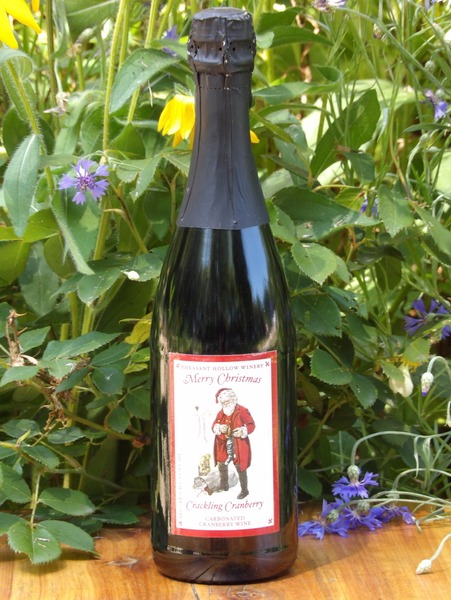 Crackling Cranberry from Pheasant Hollow Winery | Vinoshipper