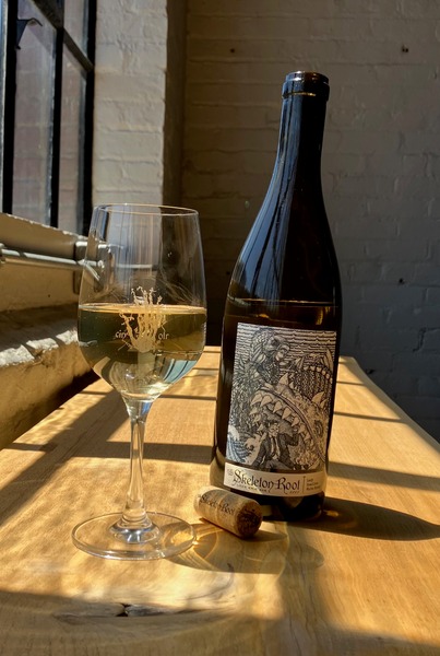 2023 Lady Hamilton White Blend | The Skeleton Root | Sparkling ...