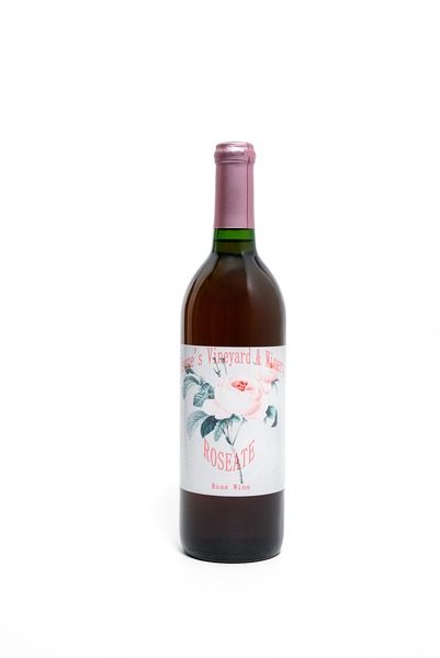Shop irenes vineyard & winery | Vinoshipper