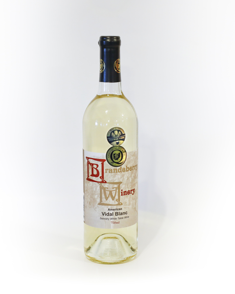 2021 Vidal Blanc Semidry from Brandeberry Winery | Vinoshipper
