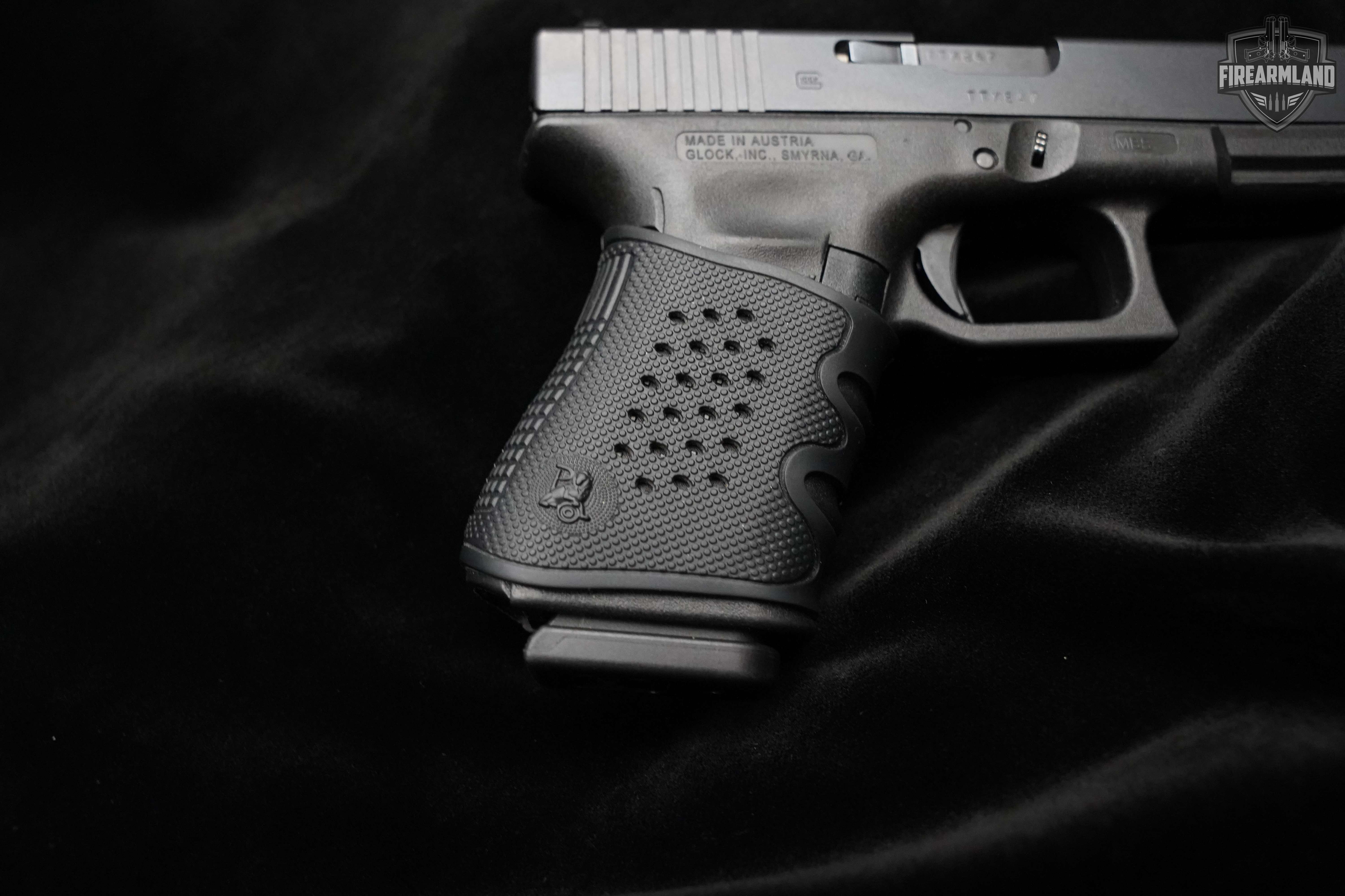 Glock 19 Gen4 9mm Austria 15+1 Glock G19 19 ORIG CASE + 2 HOLSTERS - Semi Auto Pistols at ...