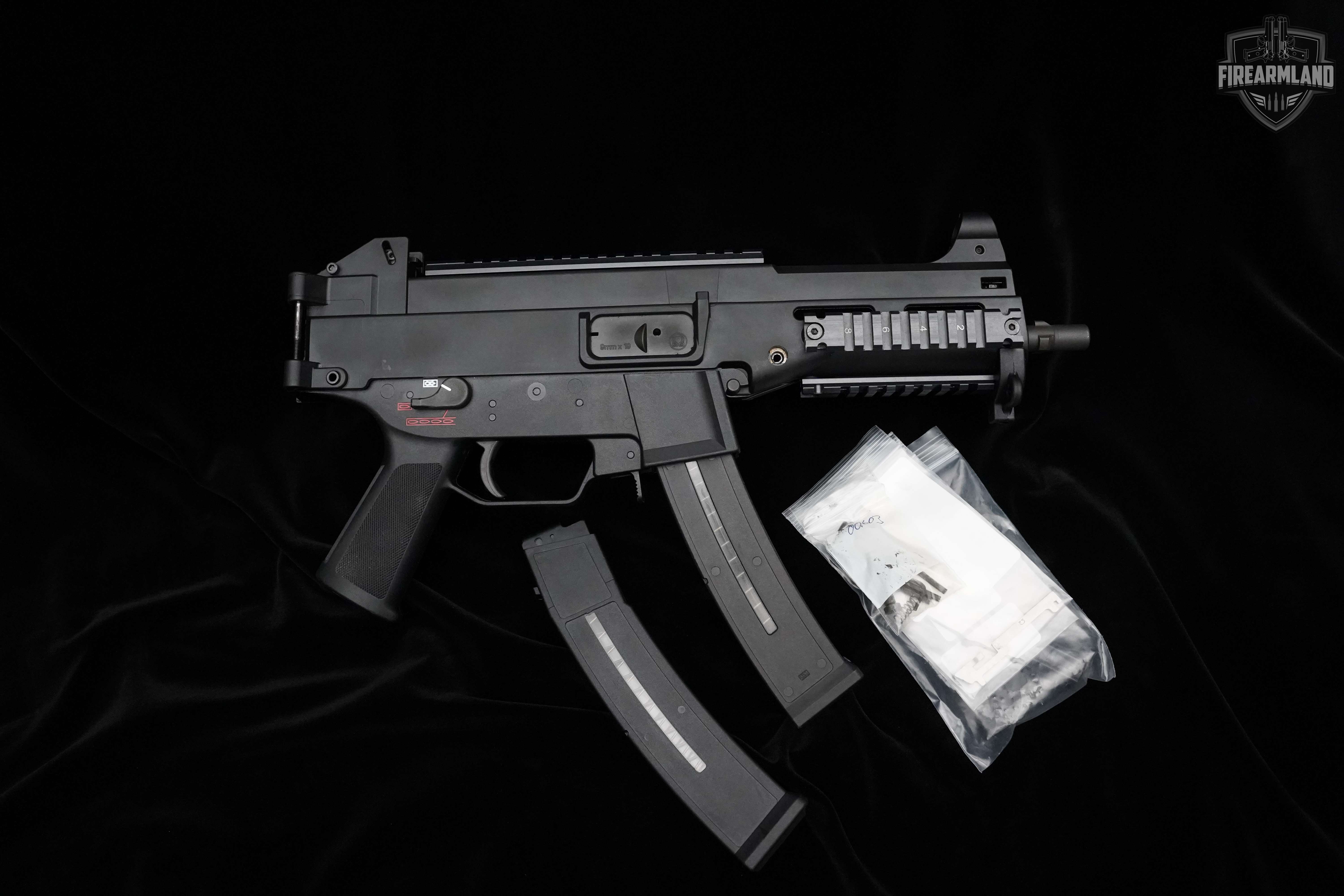 Omega Gideon Shadow GS1 Pistol 9mm H&K UMP Omega GS1 Gideon UMP 9x19 H ...