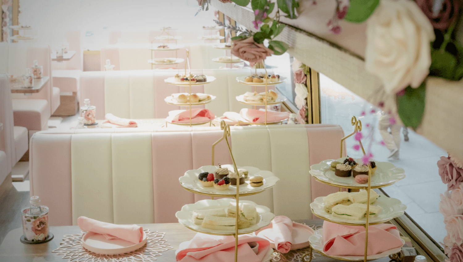 Tea Around Town Bus Philadelphia | Tea Tour Philadelphia | Tea Room ...