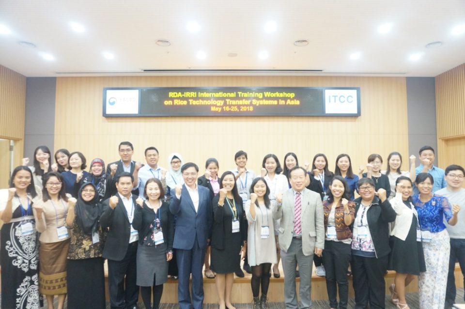Nine Asian countries learn novel technologies in Rice Technology ...