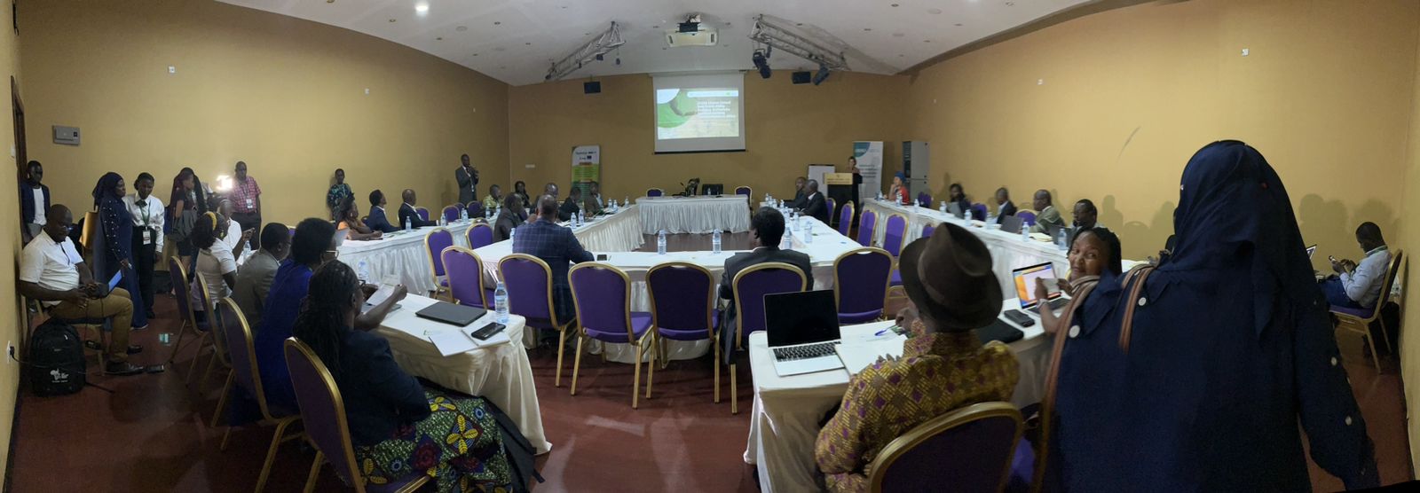 Navigating the Science-Policy Interface Through Policy Dialogues and Partnerships | CGIAR System