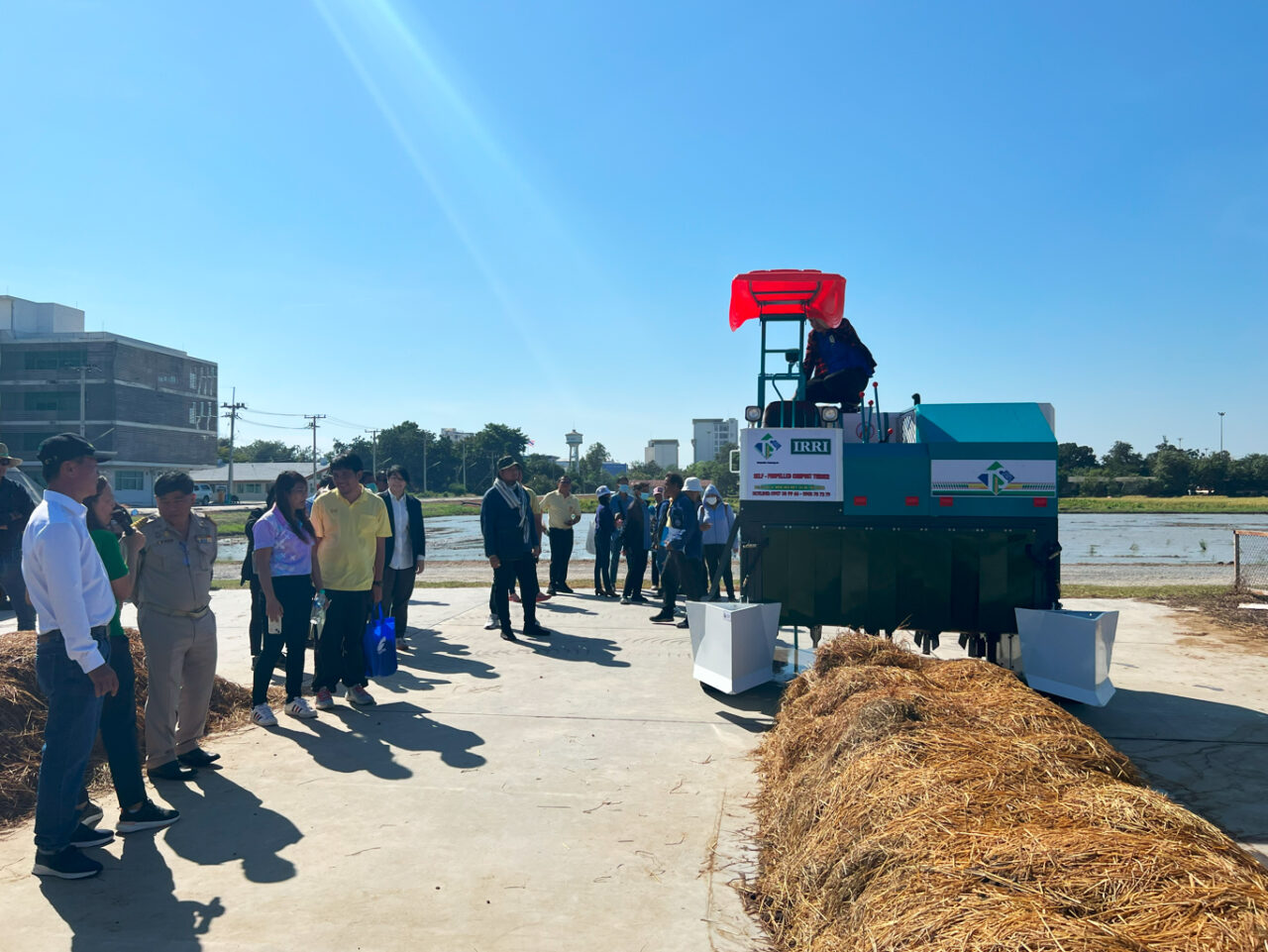 IRRI and Thai Rice Department collaborate to promote sustainable straw ...
