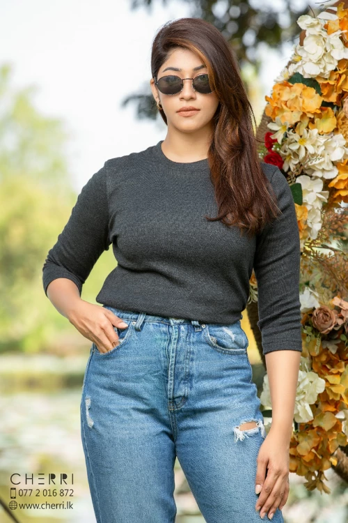 Half sleeve rib top- Ash black| Cherri