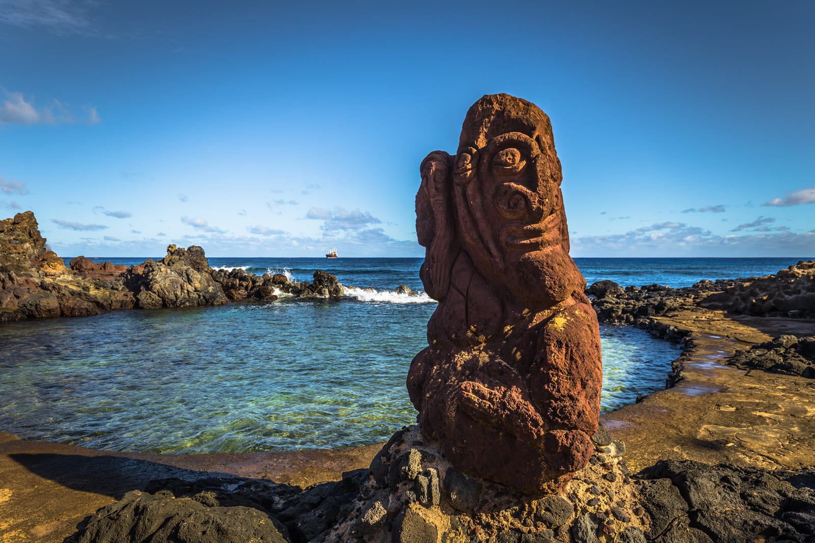 Hanga Roa - Chile Travel