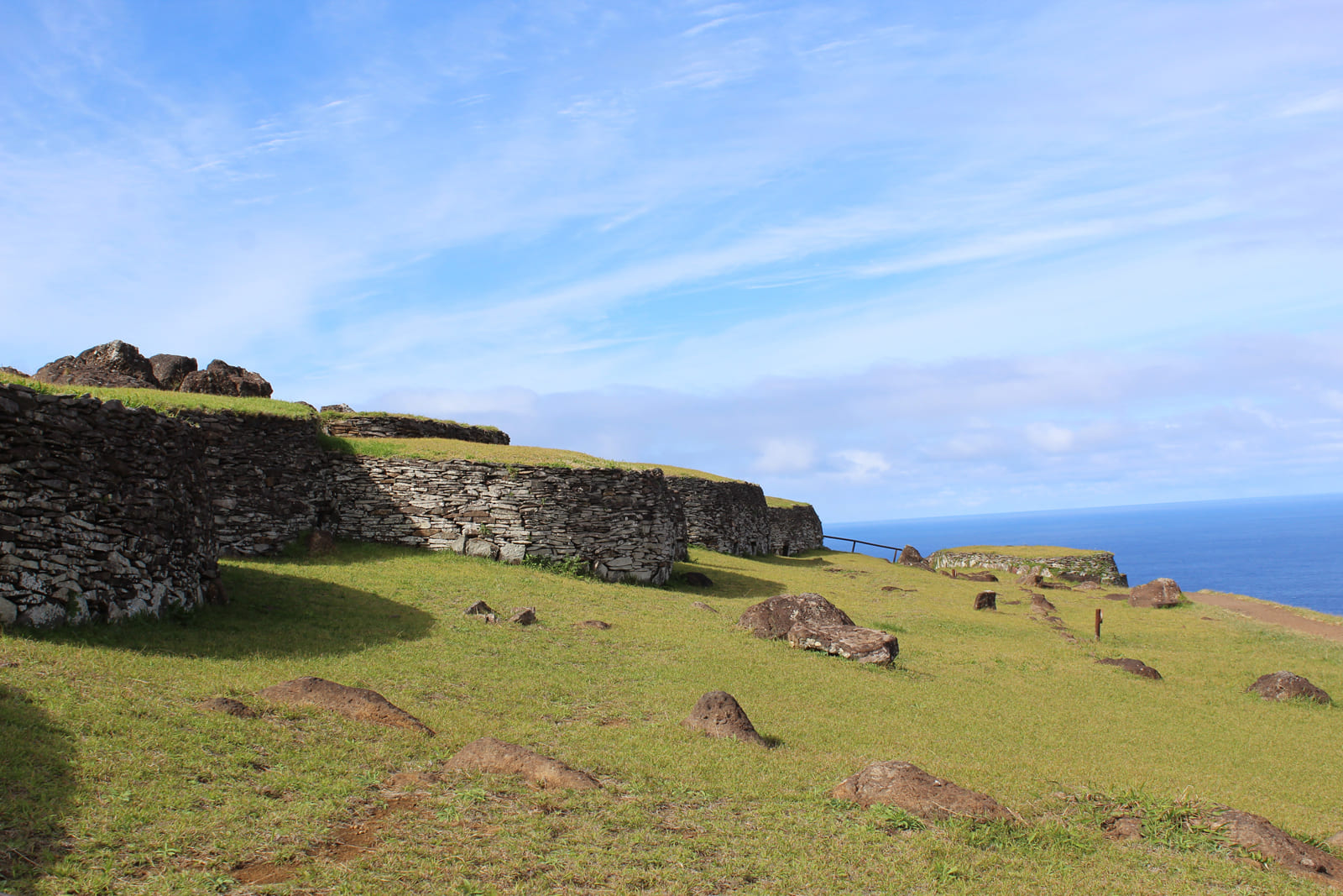 Orongo - Chile Travel
