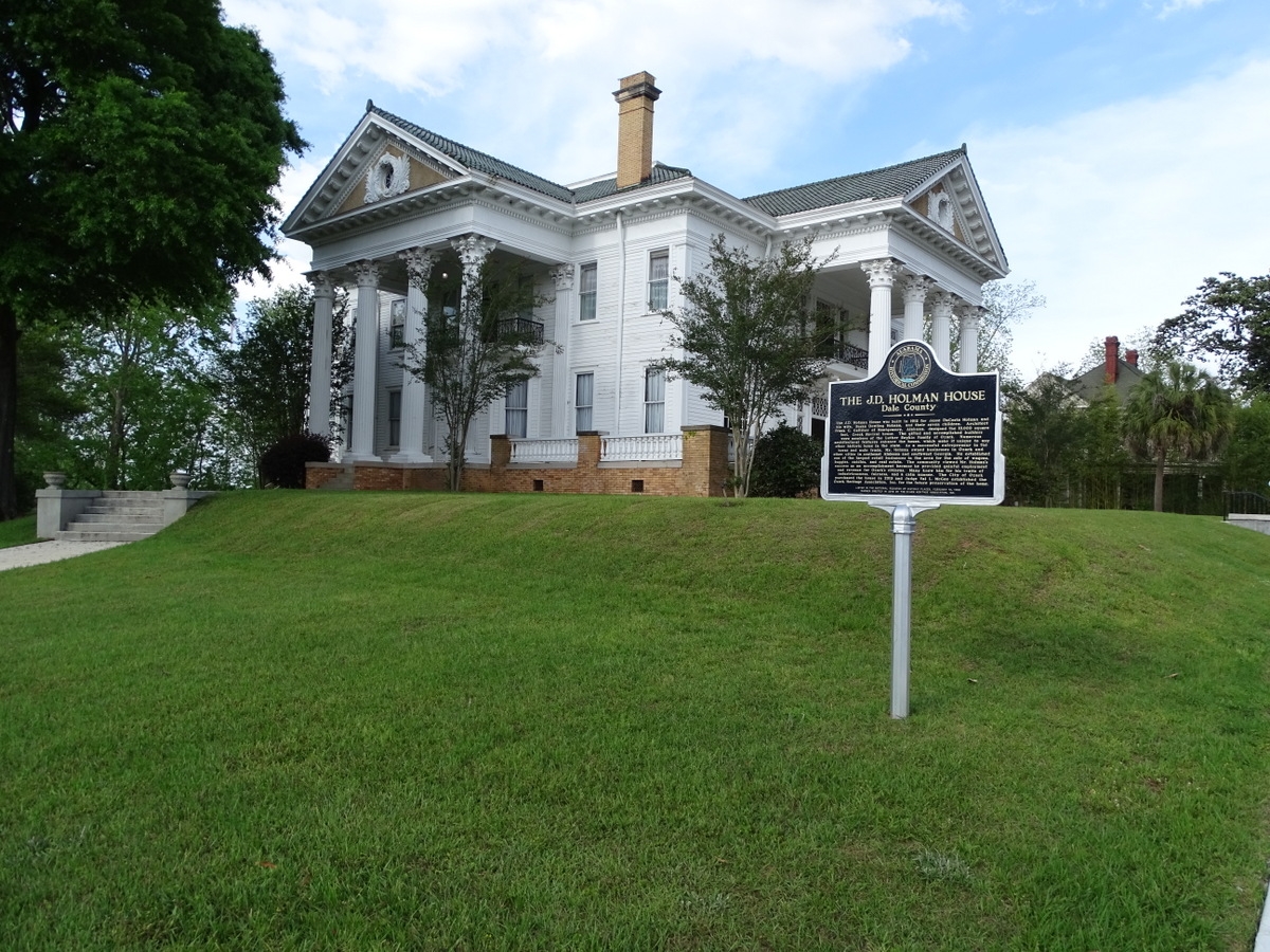 The J. D. Holman House - Clio
