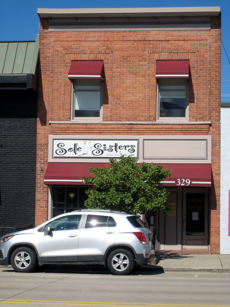 Charles Henry Allen Building - Clio