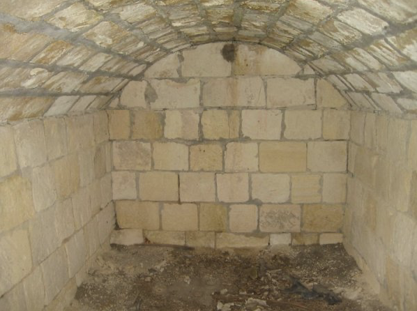 Stone Dugout - Clio