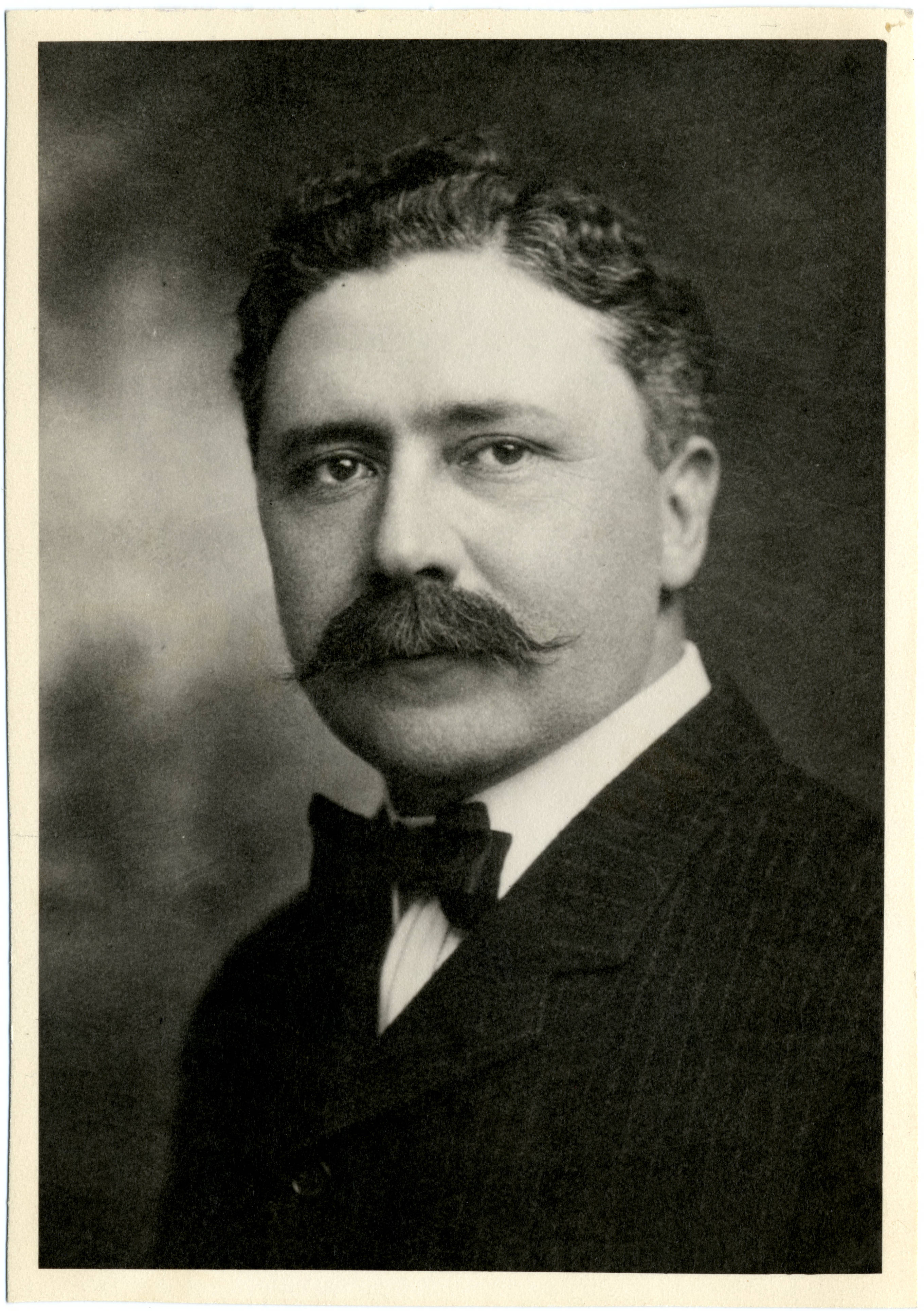 Mackenzie Hall, OHSU - Clio