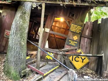 Confusion Hill - Clio