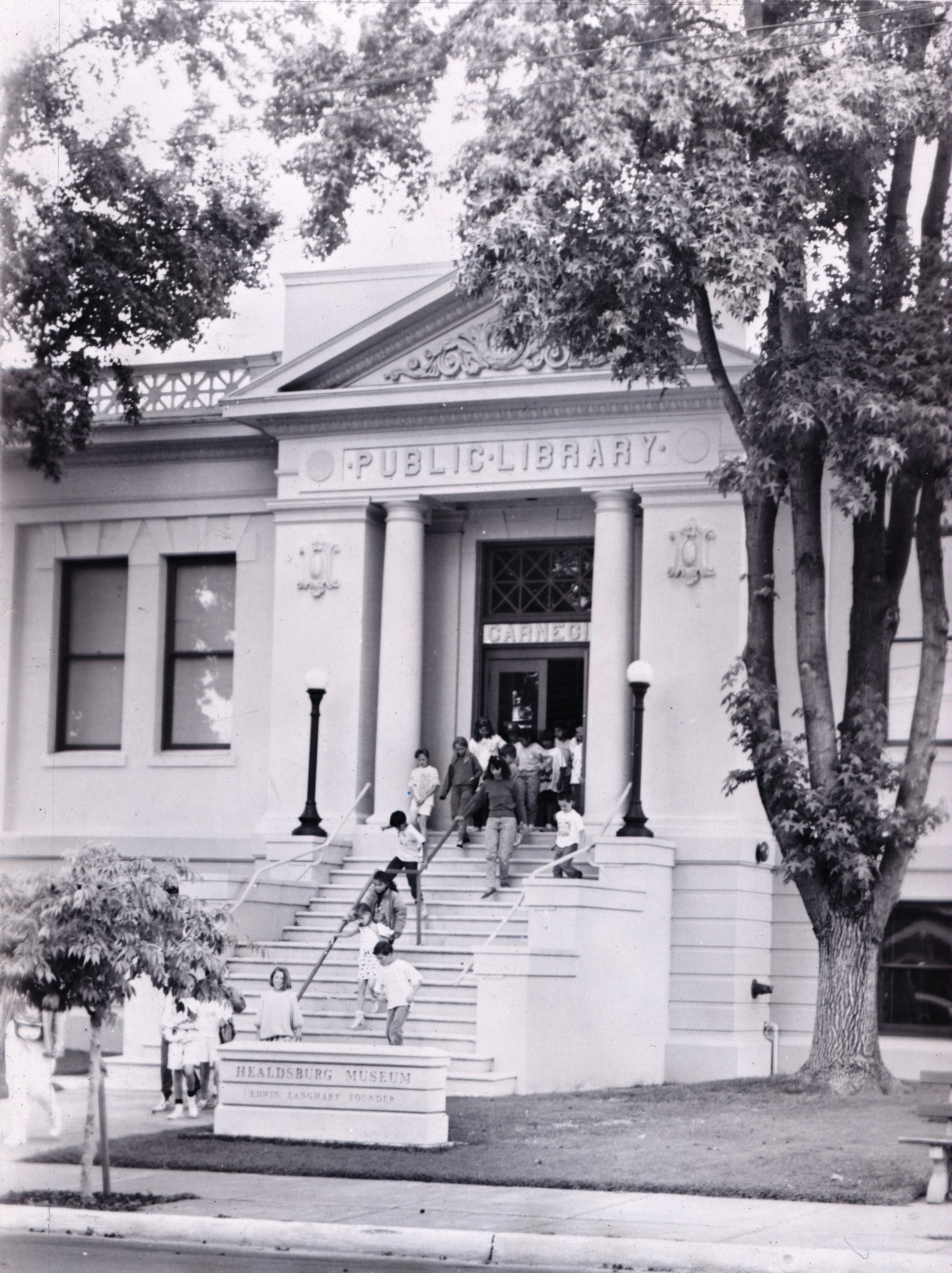 Healdsburg Carnegie Public Library - Clio