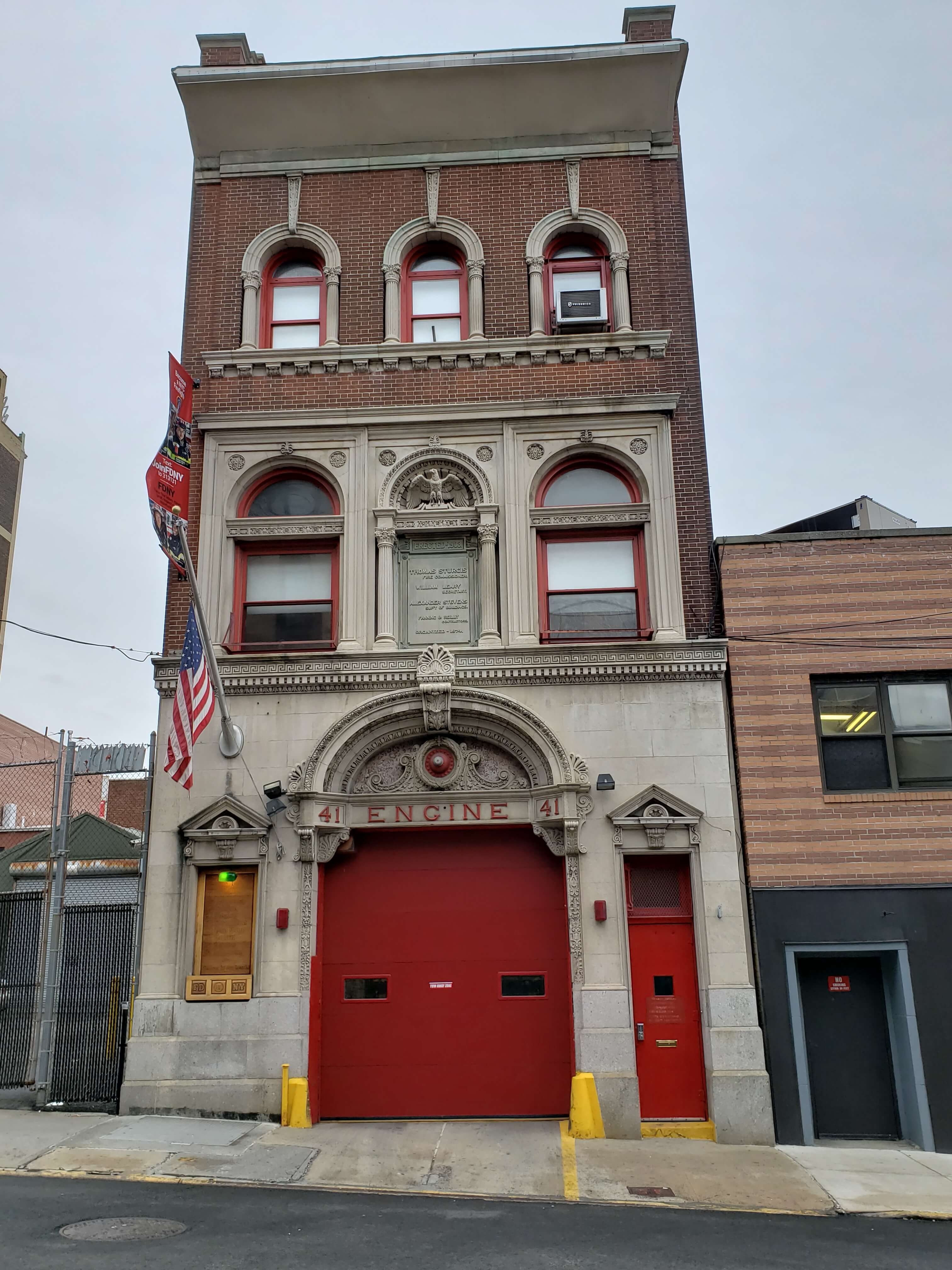 FDNY Engine Company/Squad 41 - Clio
