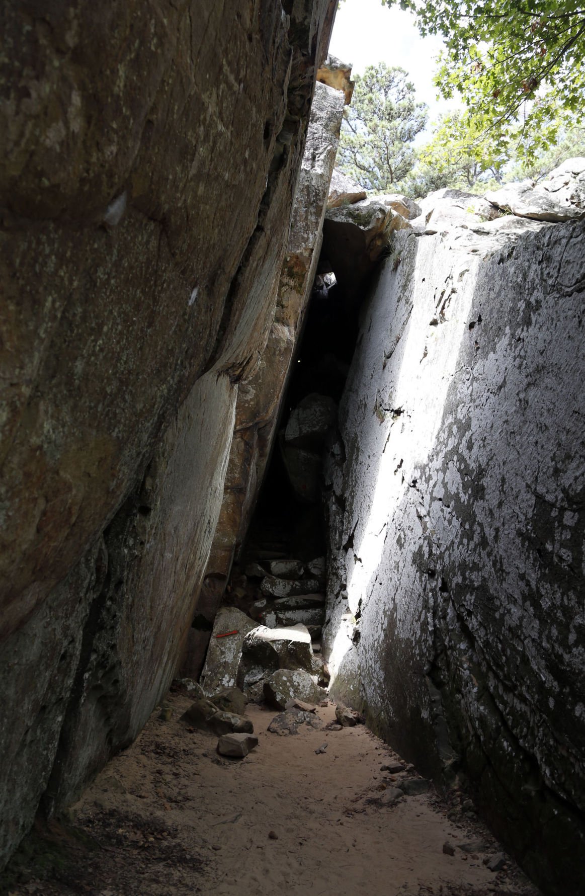 Robber's Cave: Outlaw Hideout - Clio