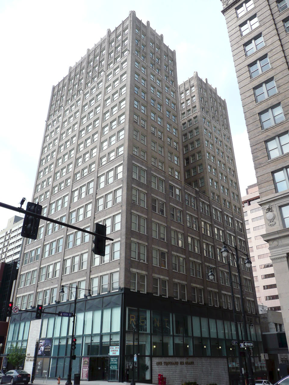 Dierks Building (Grand Boulevard Lofts) - Clio