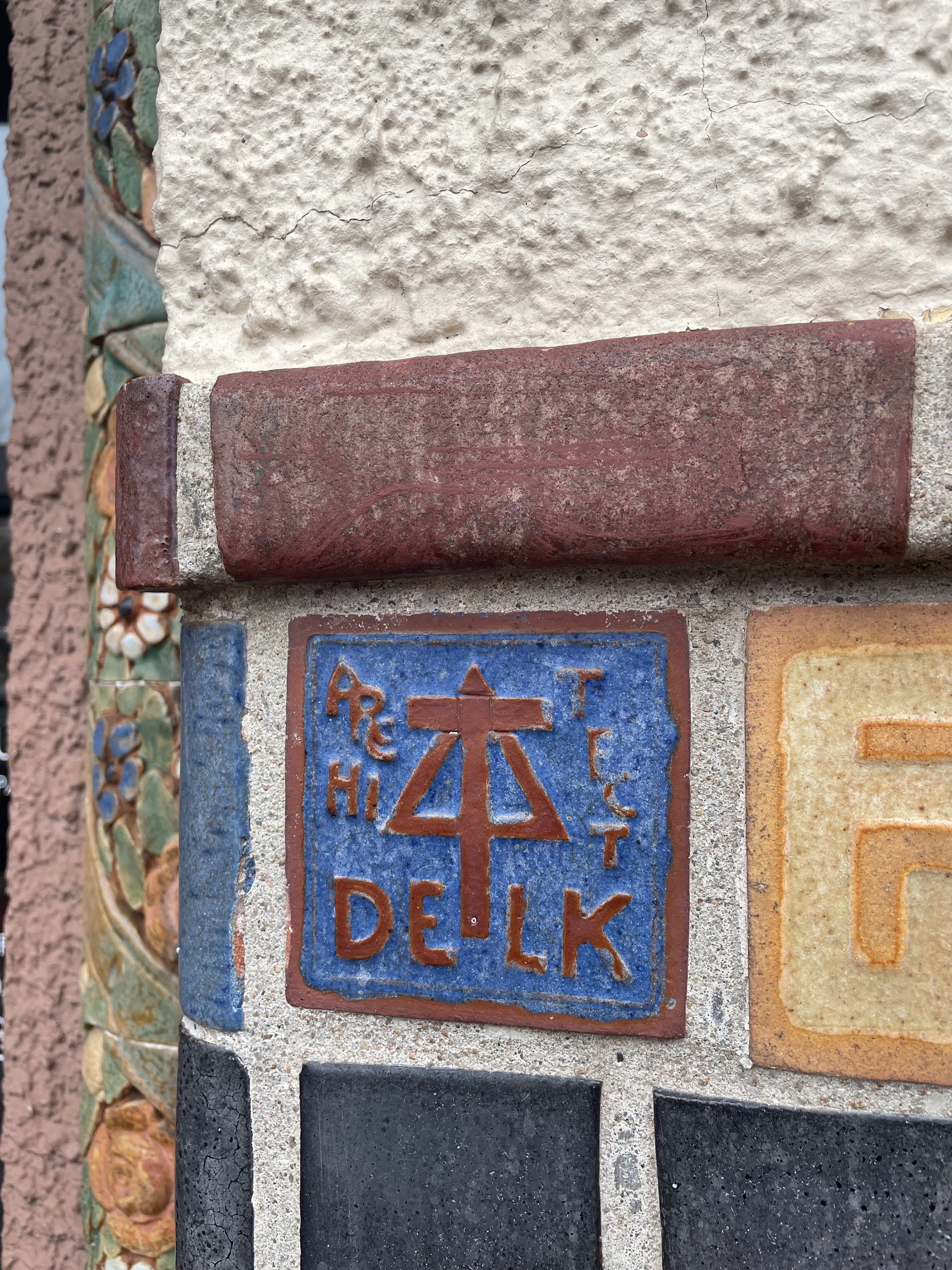 Plaza Tower Building - Clio