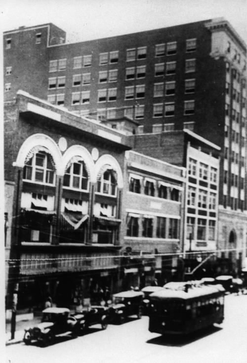 Drexel Building - Clio