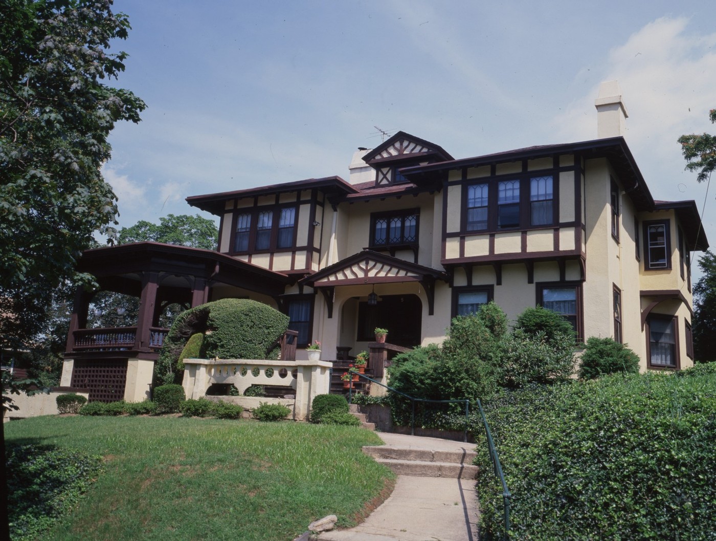 Charles E. Otis House (Delavan Terrace Historic District) - Clio