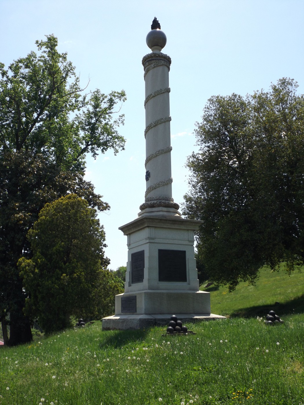 Fifth Corps Monument - Clio