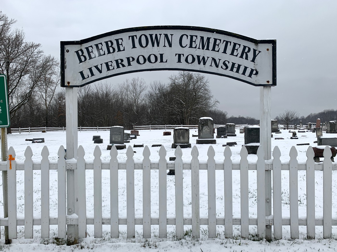 Beebetown Cemetery and Church - Clio
