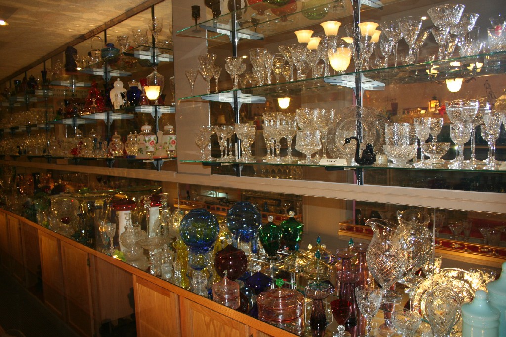Morgantown Glass Museum - Clio