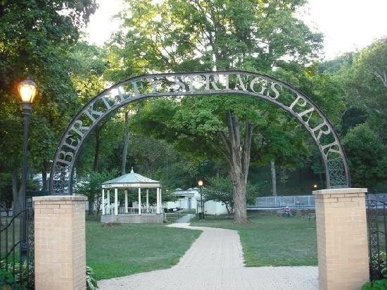 State Park and Museum of Berkeley Springs - Clio